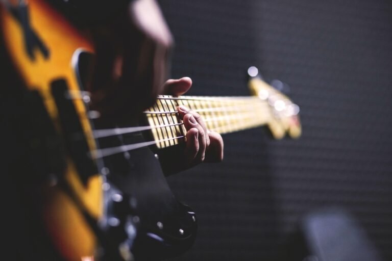 How To Make Bass Guitar Sound Deeper / Get A Great Bass Tone?
