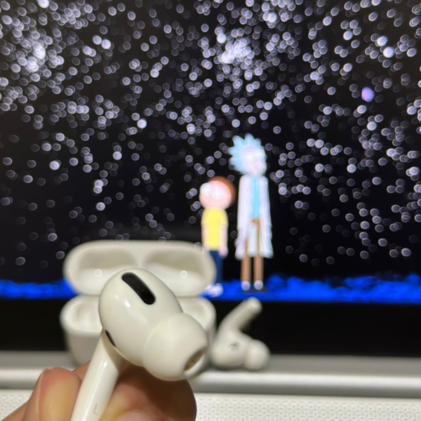 How To Use Only One AirPod At A Time - Step By Step